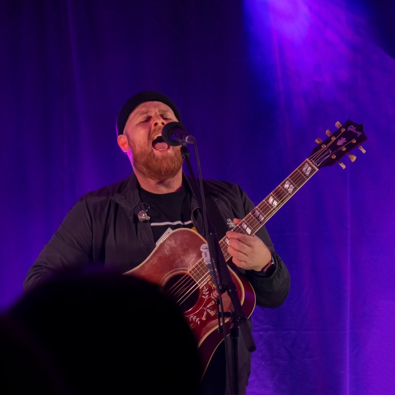 Tom Walker at “The Loft” – Scott K Marshall Photography (@skm1963)